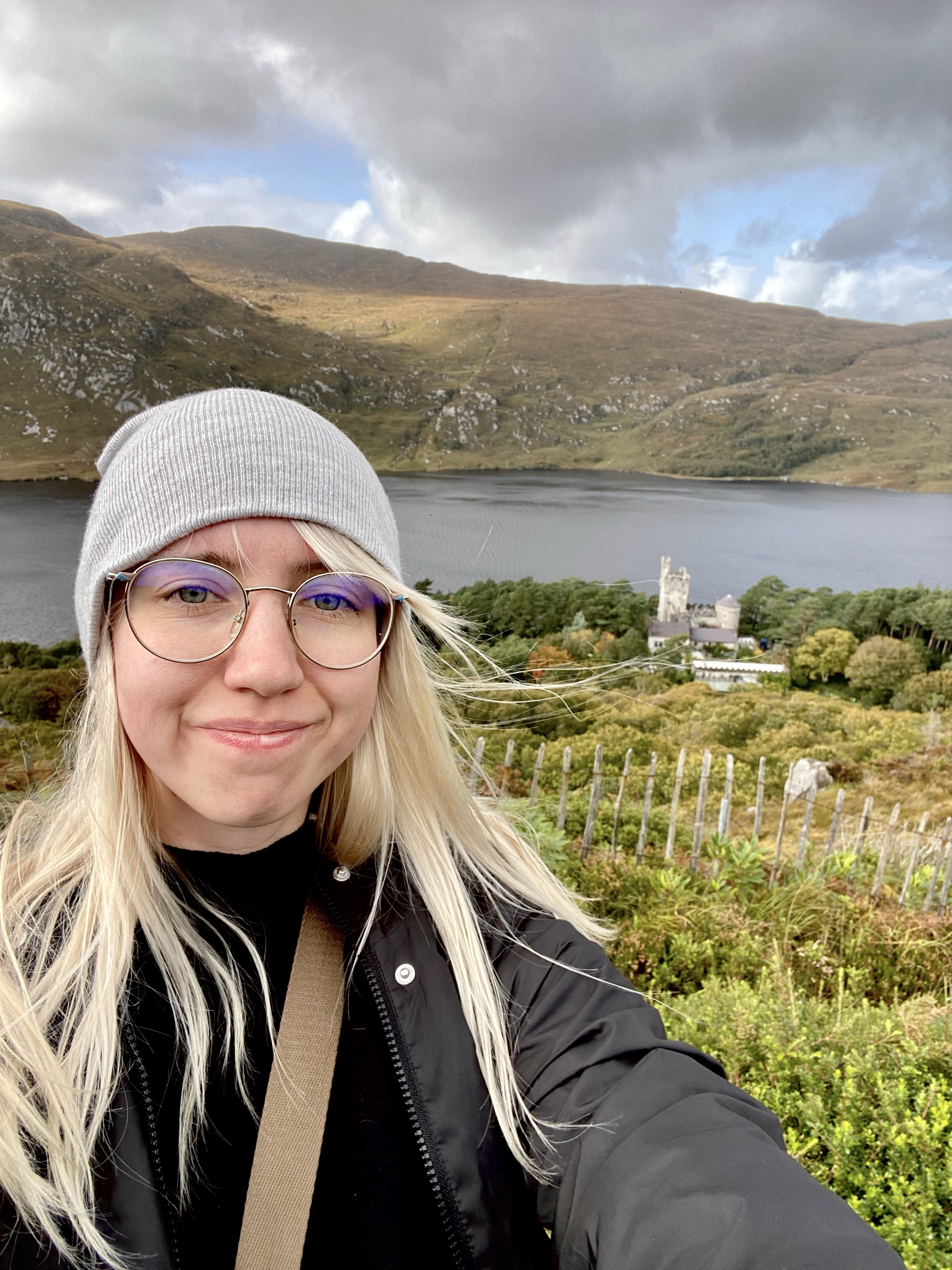 About Me – The Roaming Wolf