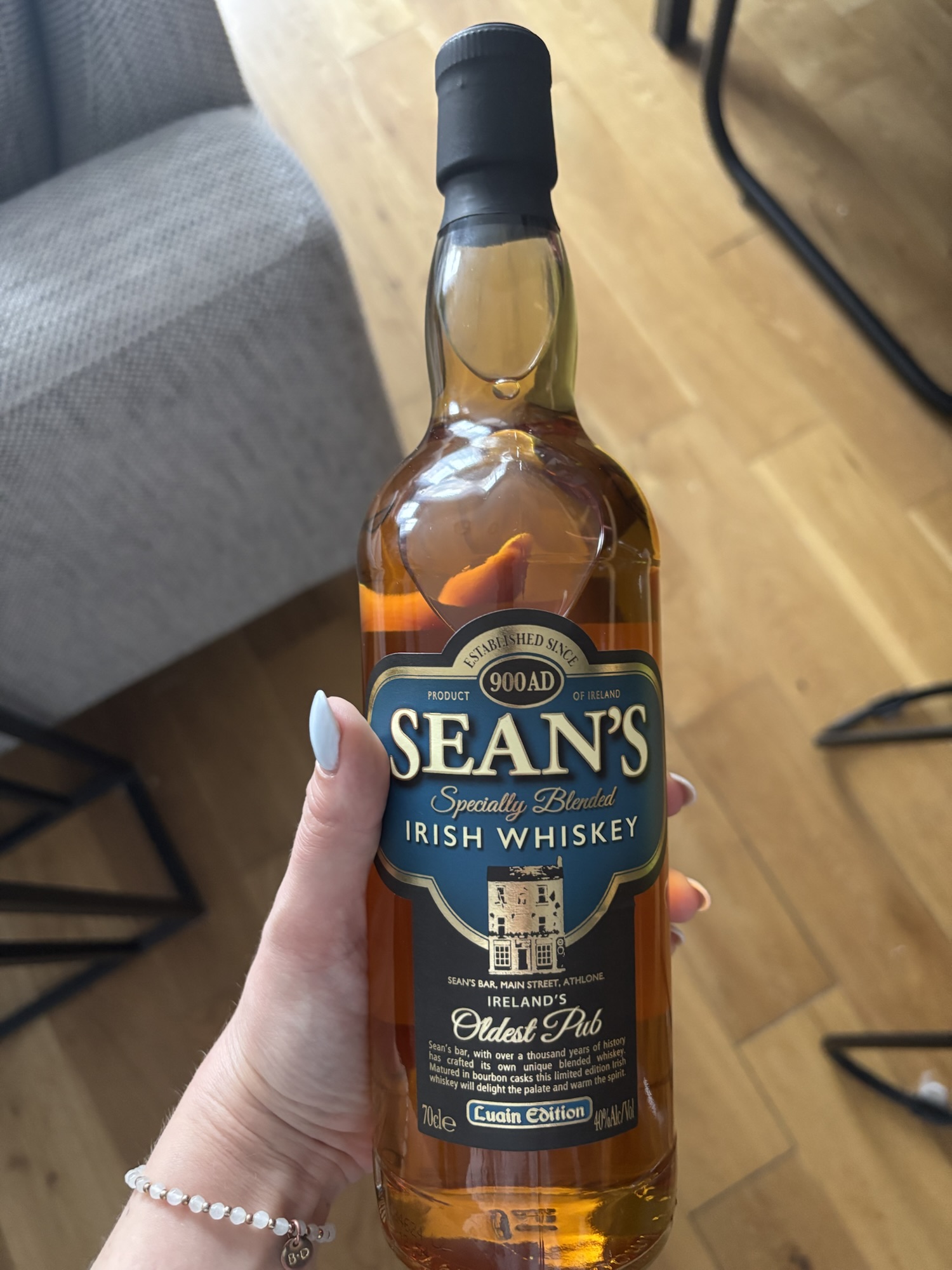 Discover the Oldest Pub in Ireland: Sean’s Bar – The Roaming Wolf