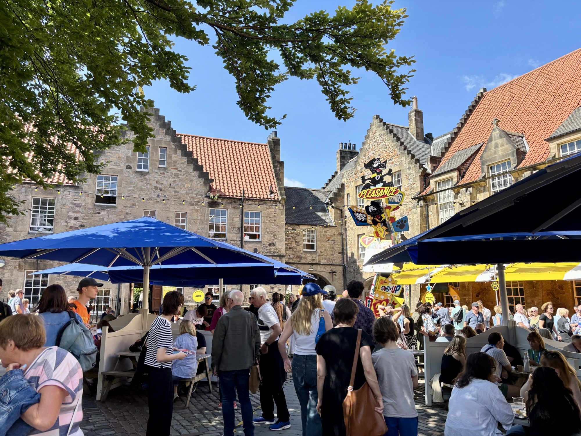 Complete guide to Edinburgh Fringe – advice for first time-goers – The ...
